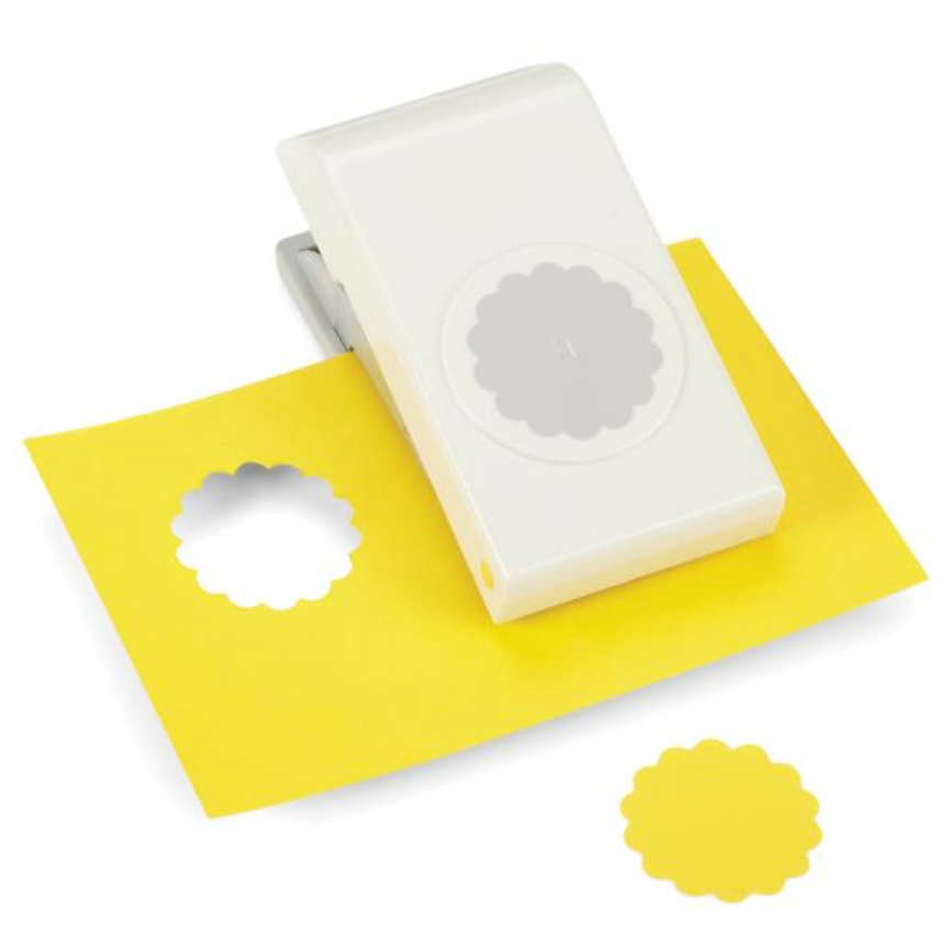 EK Tools 1.5" Scallop Circle Punch {H04}